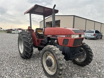 Open media 1 in modal